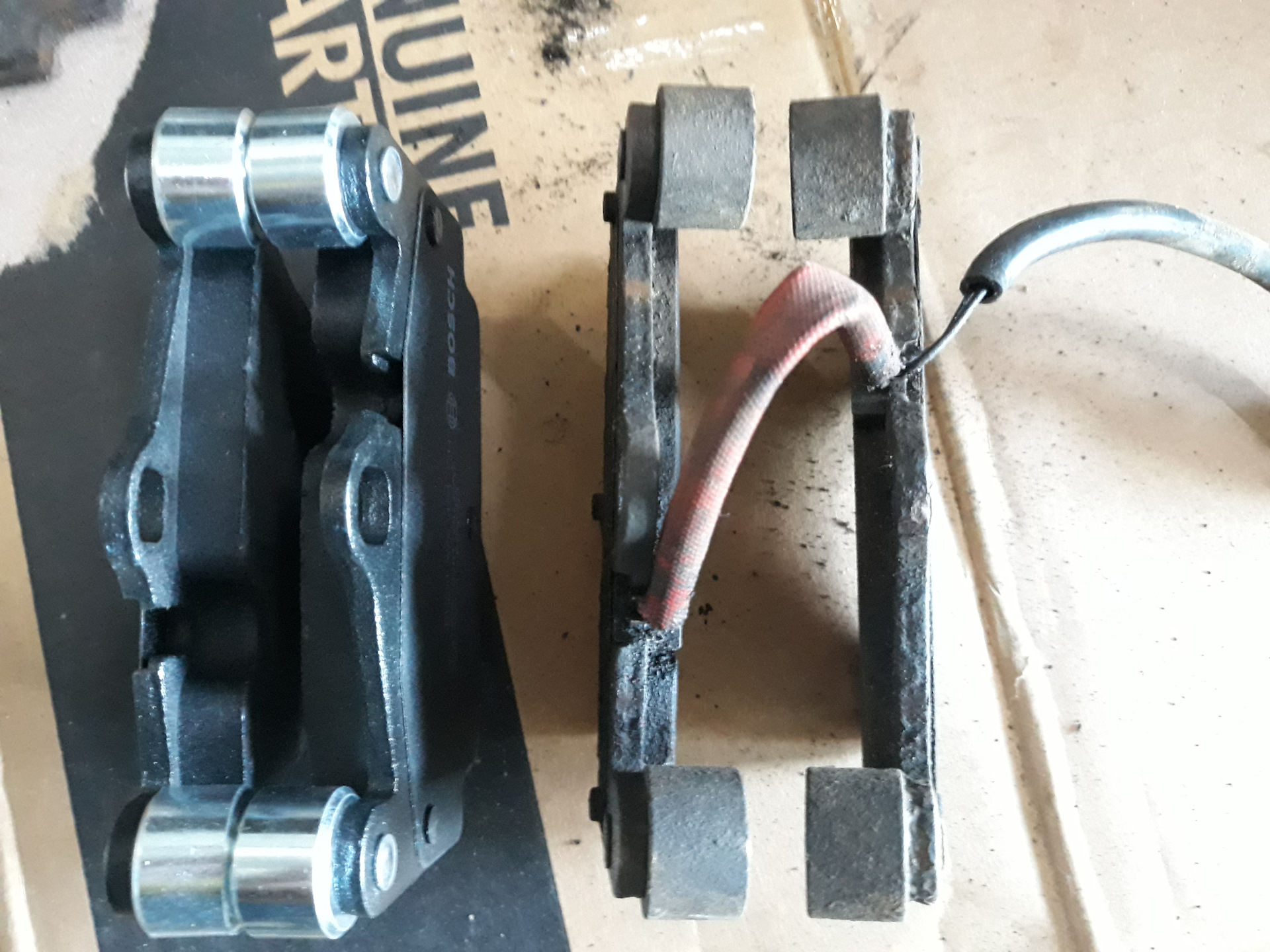 Пистоны(клипсы), может кому нужно. — Hyundai Tucson (JM), 2,7 л, 2004 ...