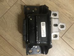 5QA199555F Подушка (опора) КПП VAG | Запчасти на DRIVE2