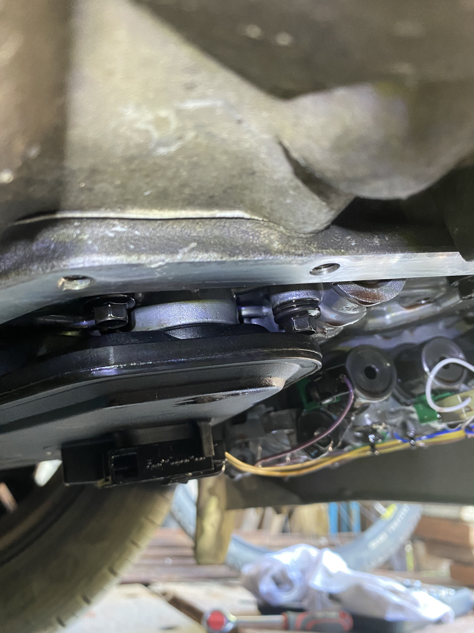 Замена масла АКПП (полная) — Ford C-Max I, 2 л, 2007 года | плановое ТО ...