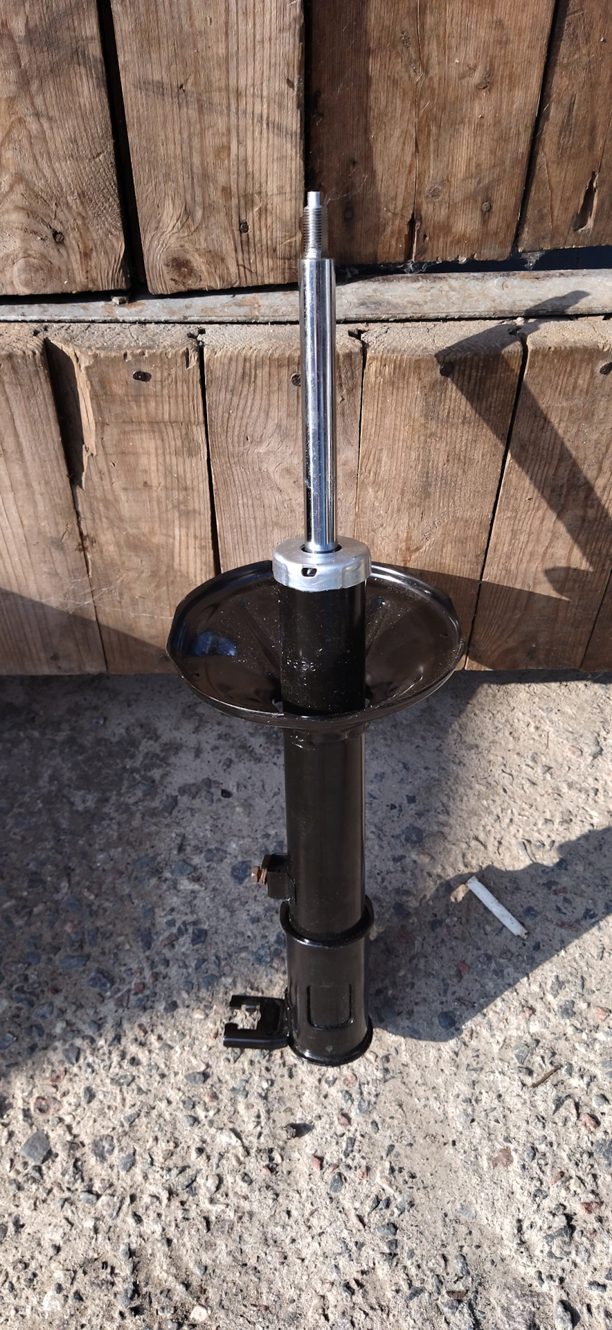 №63_Замена заднего правого амортизатора _131 842 км — Hyundai Accent ...