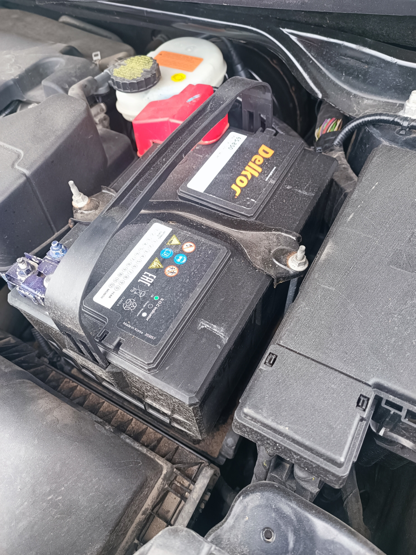 Замена АКБ, делайте всё вовремя! — Ford Explorer (5G), 3,5 л, 2017 года ...