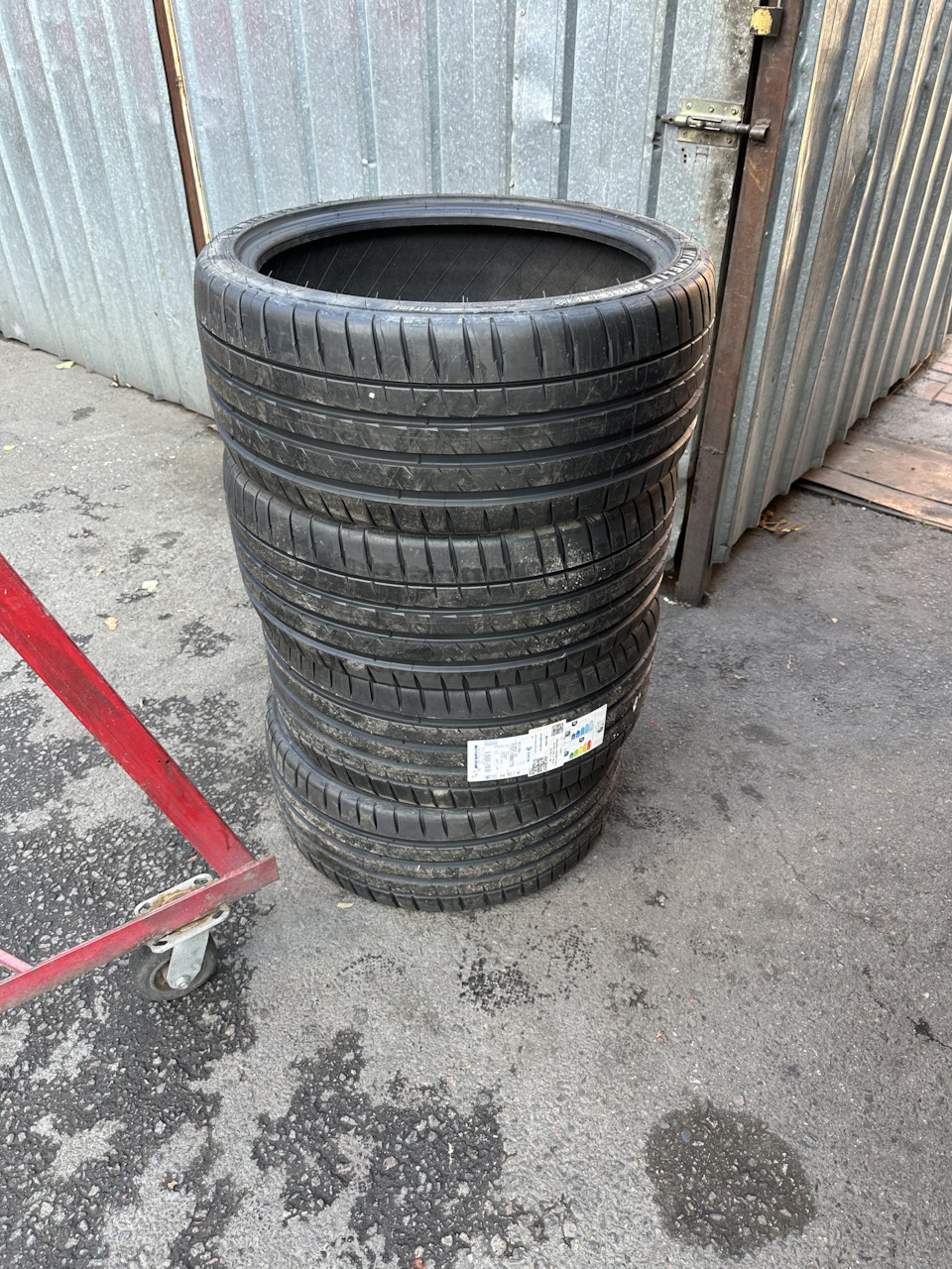 REVO R19 RF019 — Volkswagen Golf GTI Mk8, 2 л, 2022 года | колёсные ...