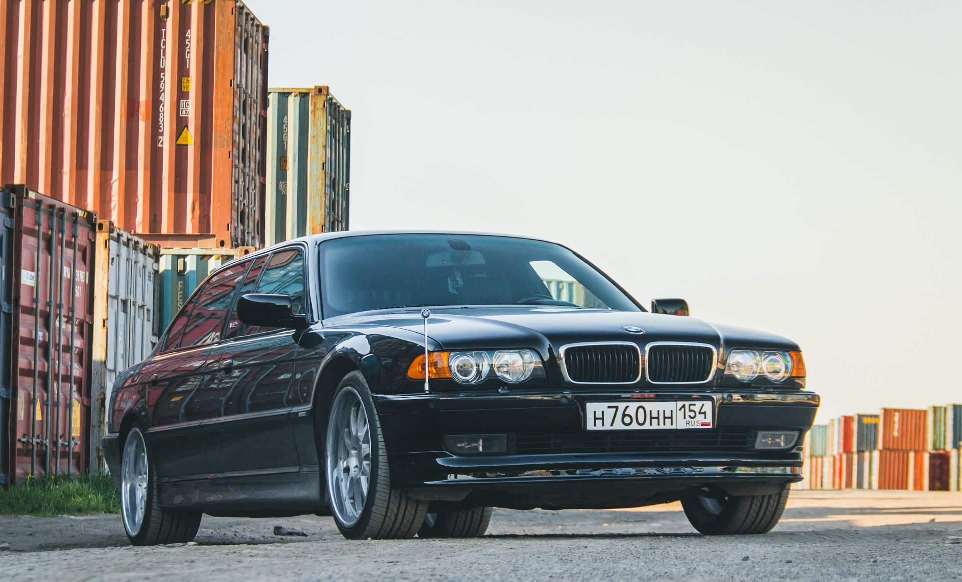 Фотосессия BMW L7 e38 — BMW 7 series (E38), 5,4 л, 2000 года | фотография | DRIVE2