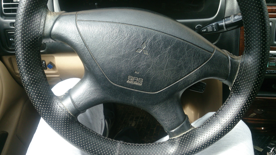 Замена оплетки руля — Mitsubishi Galant (8G), 2,5 л, 1998 года ...
