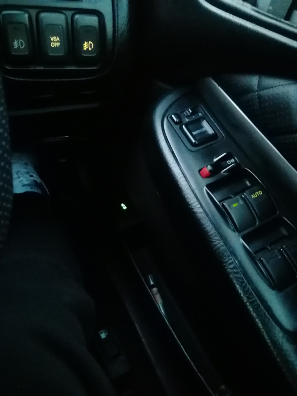 Кнопка открывания багажника BMW e60. Part 2. — Honda Inspire (UA4/UA5 ...
