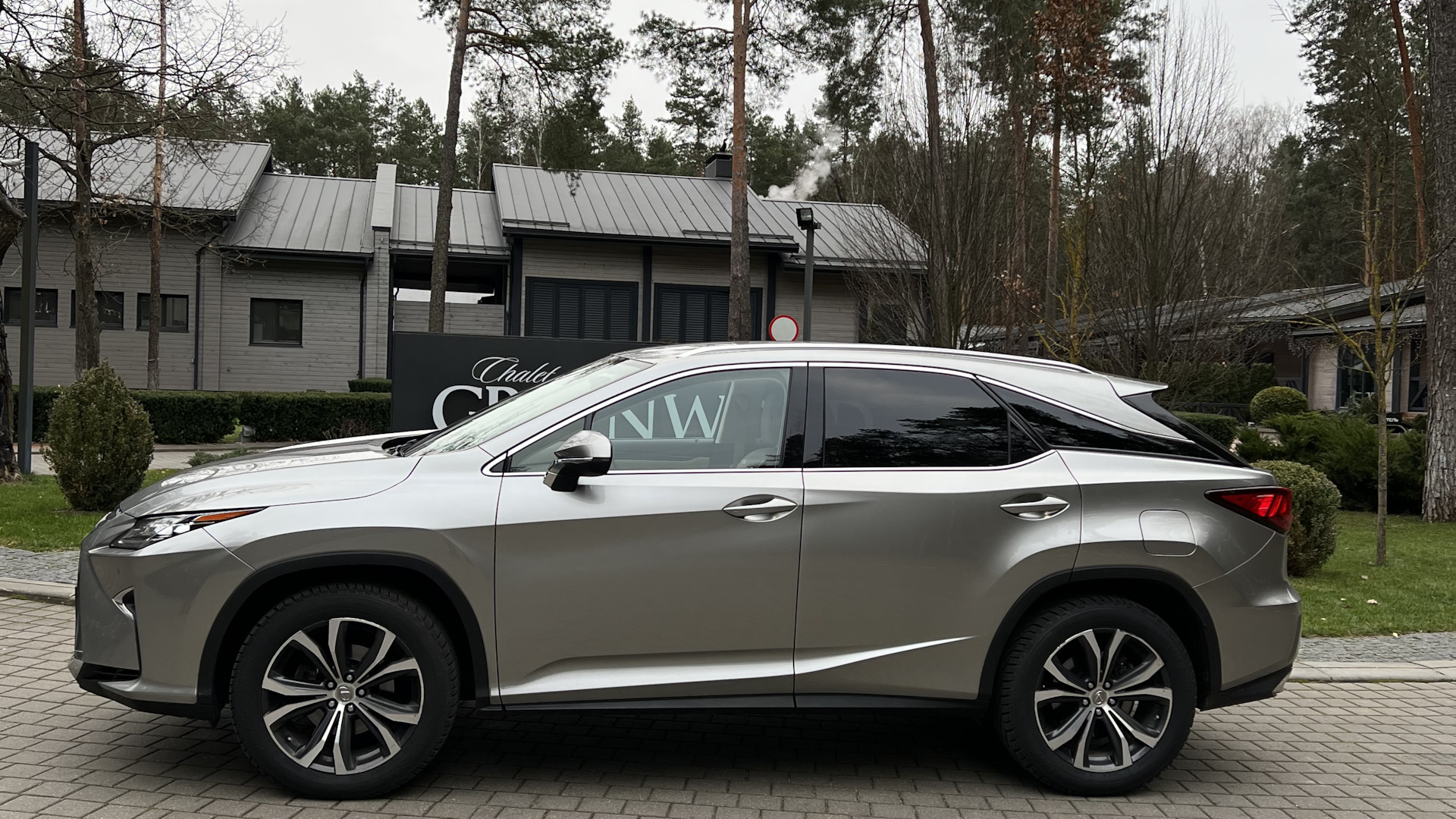 Lexus RX (4G) 2.0 бензиновый 2017 | 2.0t на DRIVE2