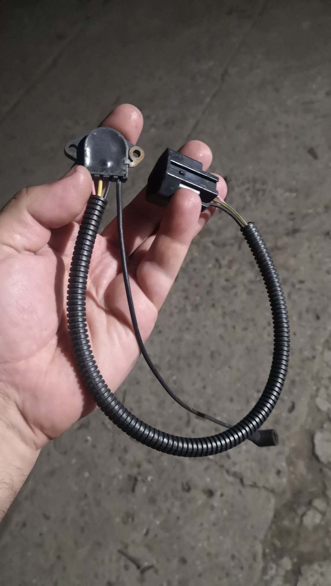 датчик воды в топливе — Ford Transit (7G), 2,2 л, 2006 года ...