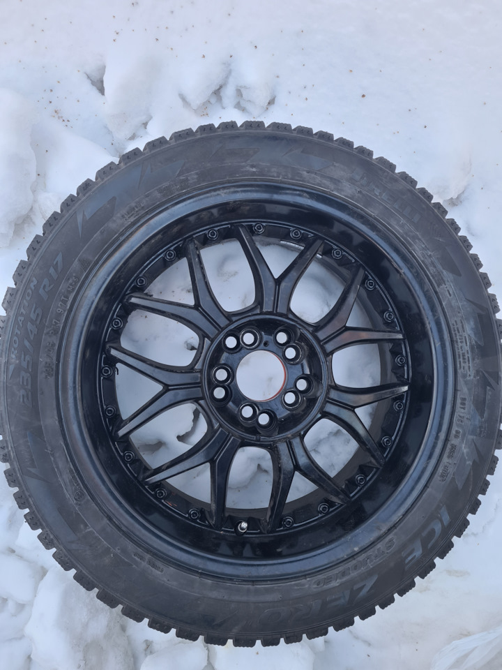 Шины зимние шипованные Nokian 235/45 R17, литые диски 17 5x100 на ...