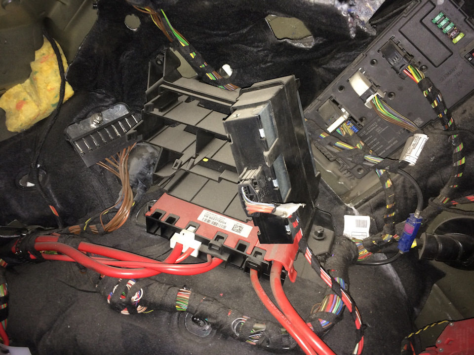 Опция (S5DPA) Парковочный помощник LCI — часть №1: установка — BMW 3 ...