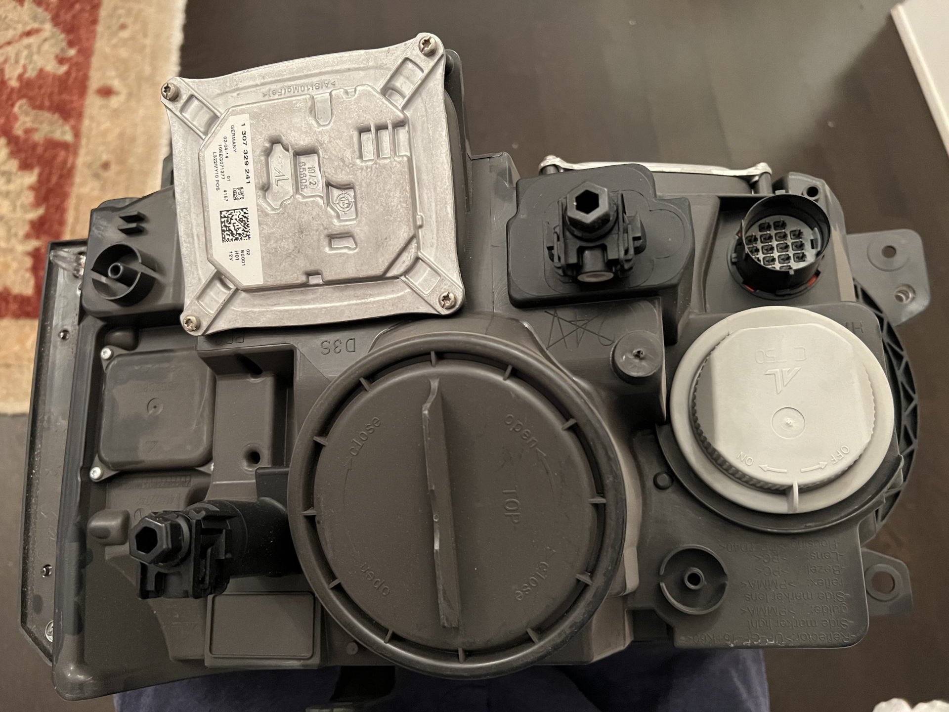 Замена всей оптики. Накладки на задний бампер. Шильдик. — Land Rover ...