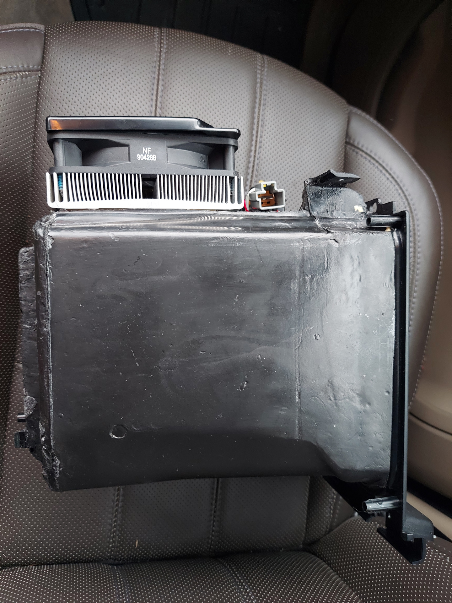 Дооснащение штатным мини холодильником — Land Rover Range Rover Sport ...