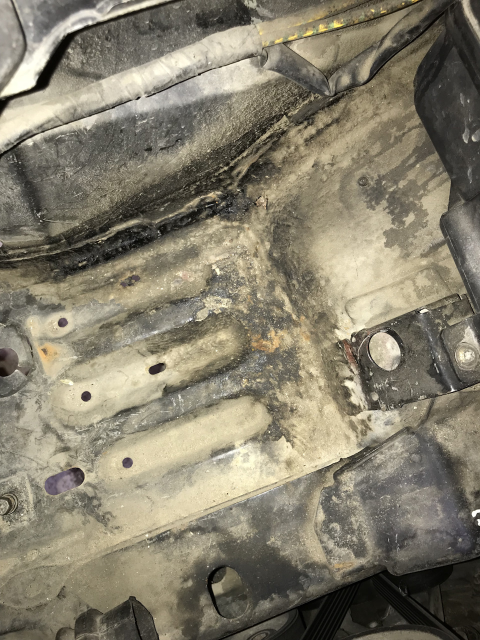 Замена дифференциала в АКПП — Hyundai Grand Santa Fe, 2,2 л, 2014 года ...