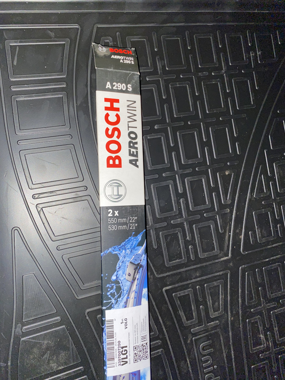 Коврик в багажник и щётки стеклоочистителя — Mercedes-Benz C-Class ...