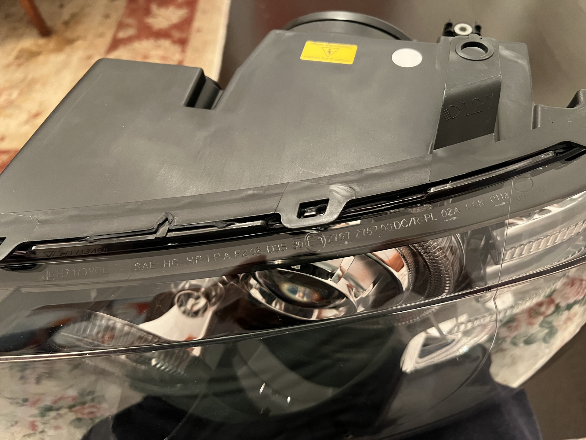 Замена всей оптики. Накладки на задний бампер. Шильдик. — Land Rover ...