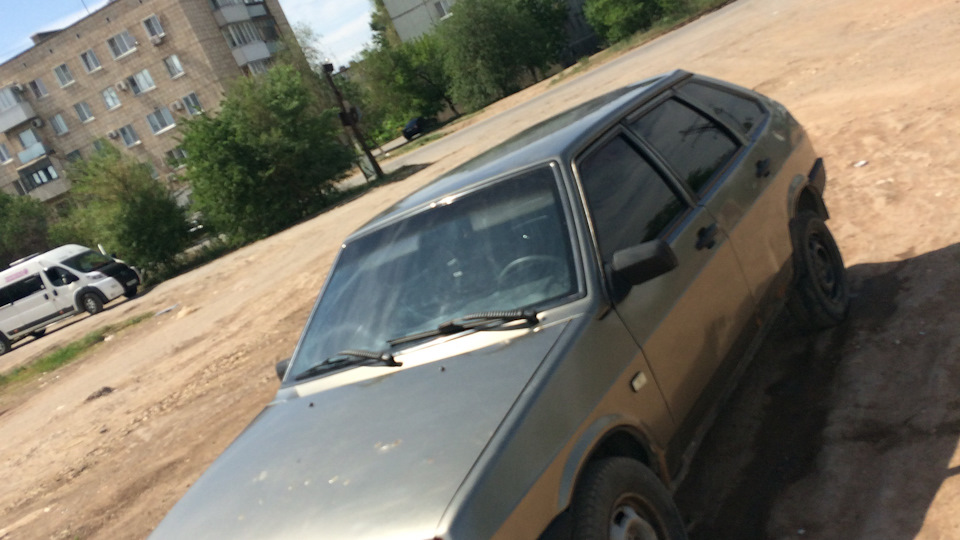 ‘При нажатии на педаль тормоза тормозит только в полу — Lada 2109 1 5