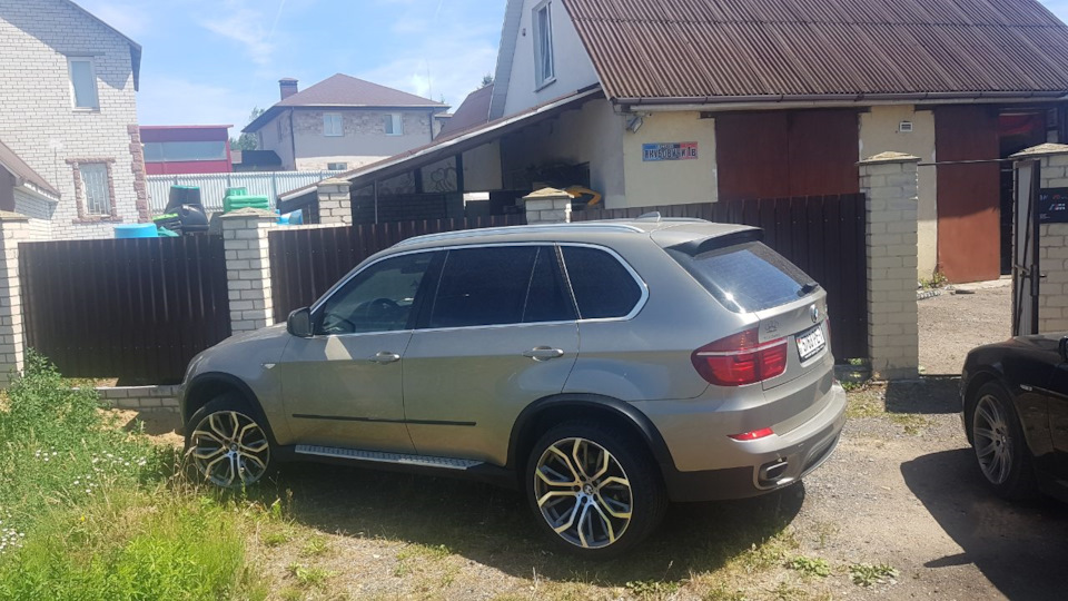 BMW X5 (E70) 4.8 бензиновый 2008 | на DRIVE2