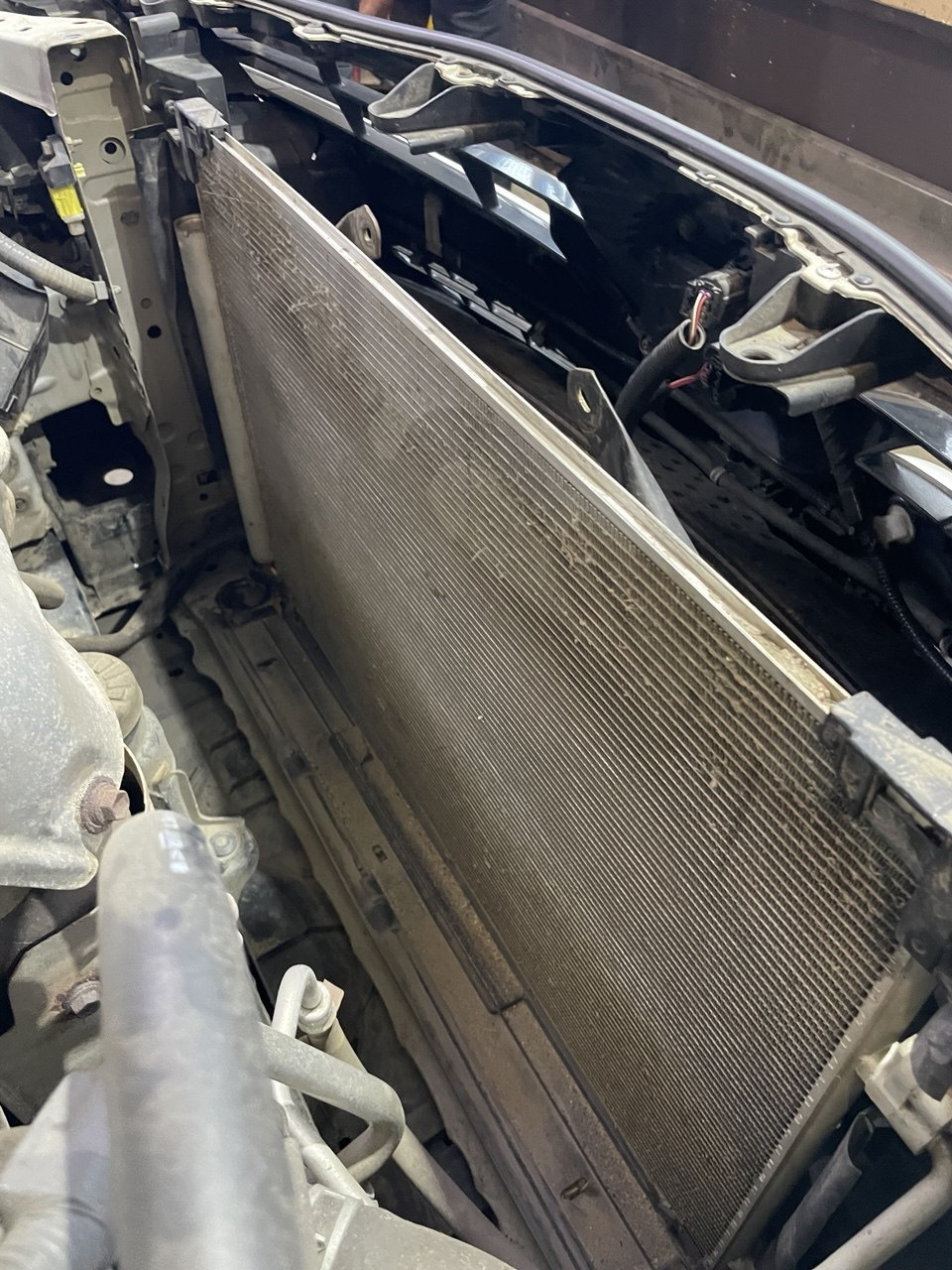 Мойка радиаторов и замена ож — Toyota Camry Xv70 2 5 л 2019 года