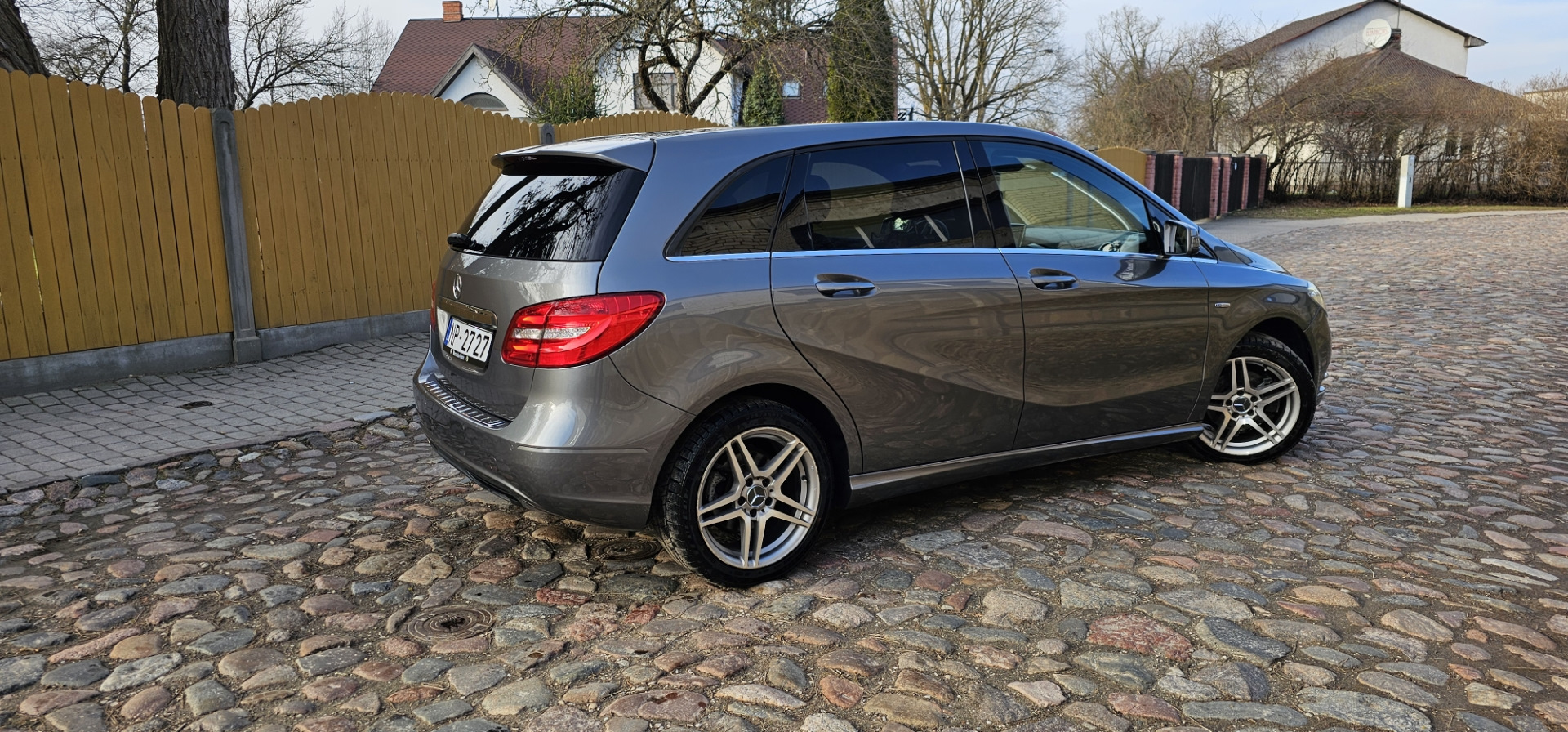 Фото — Mercedes-Benz B-Class (W246), 1,8 л, 2012 года | фотография | DRIVE2