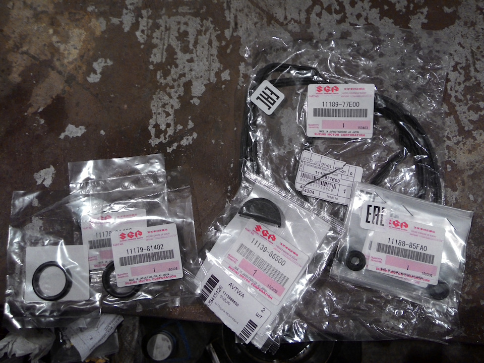 1118977E00 Прокладка клап. крышки SUZUKI | Запчасти на DRIVE2