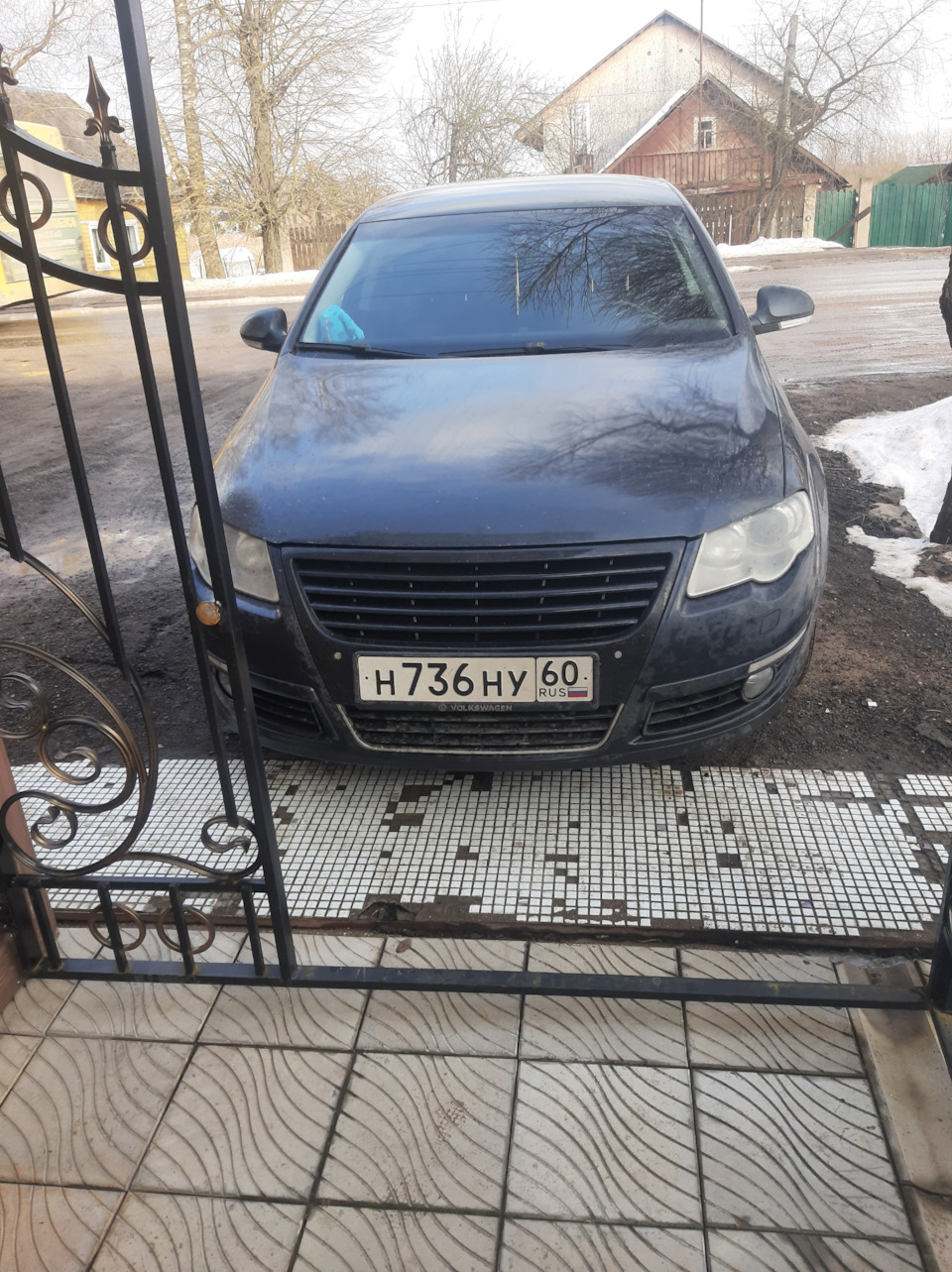 Решетка — Volkswagen Passat B6, 1,8 л, 2008 года | тюнинг | DRIVE2