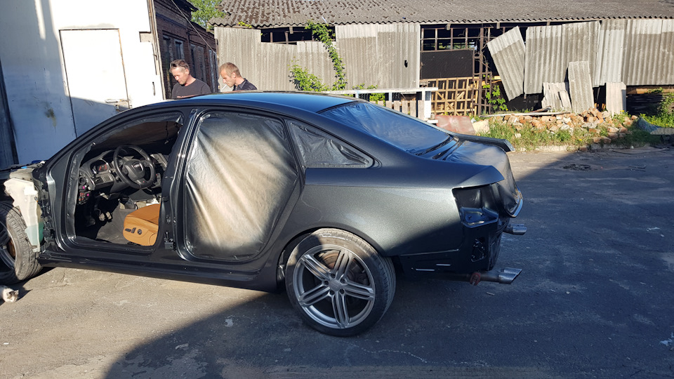 Покраска (ч.4): Сборка салона. Первые фото покраски — Audi A6 (C6), 5 л ...