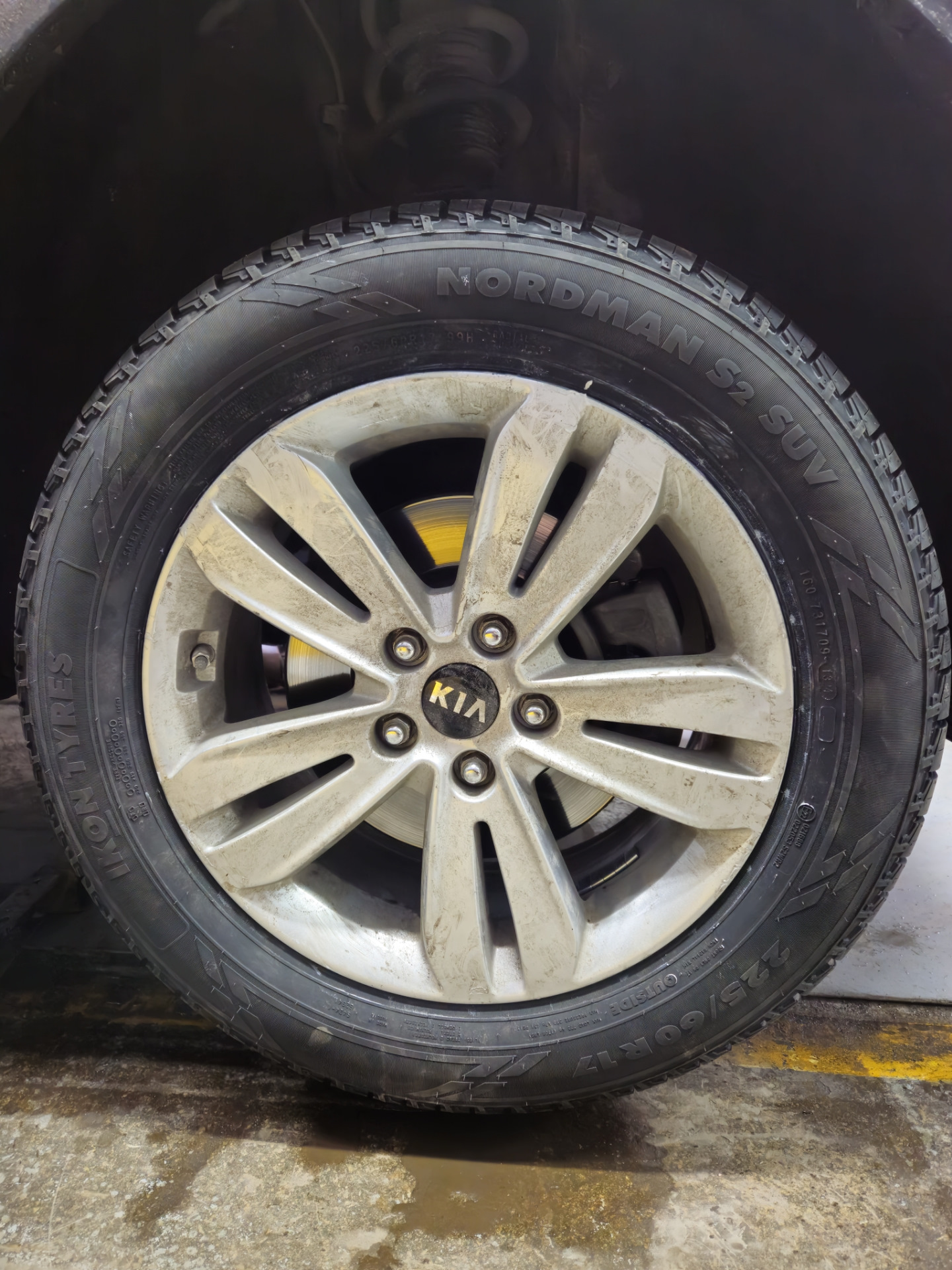 Ikon Nordman S2 SUV 225/60 R17 — KIA Sportage (4G), 2,4 л, 2020 года ...