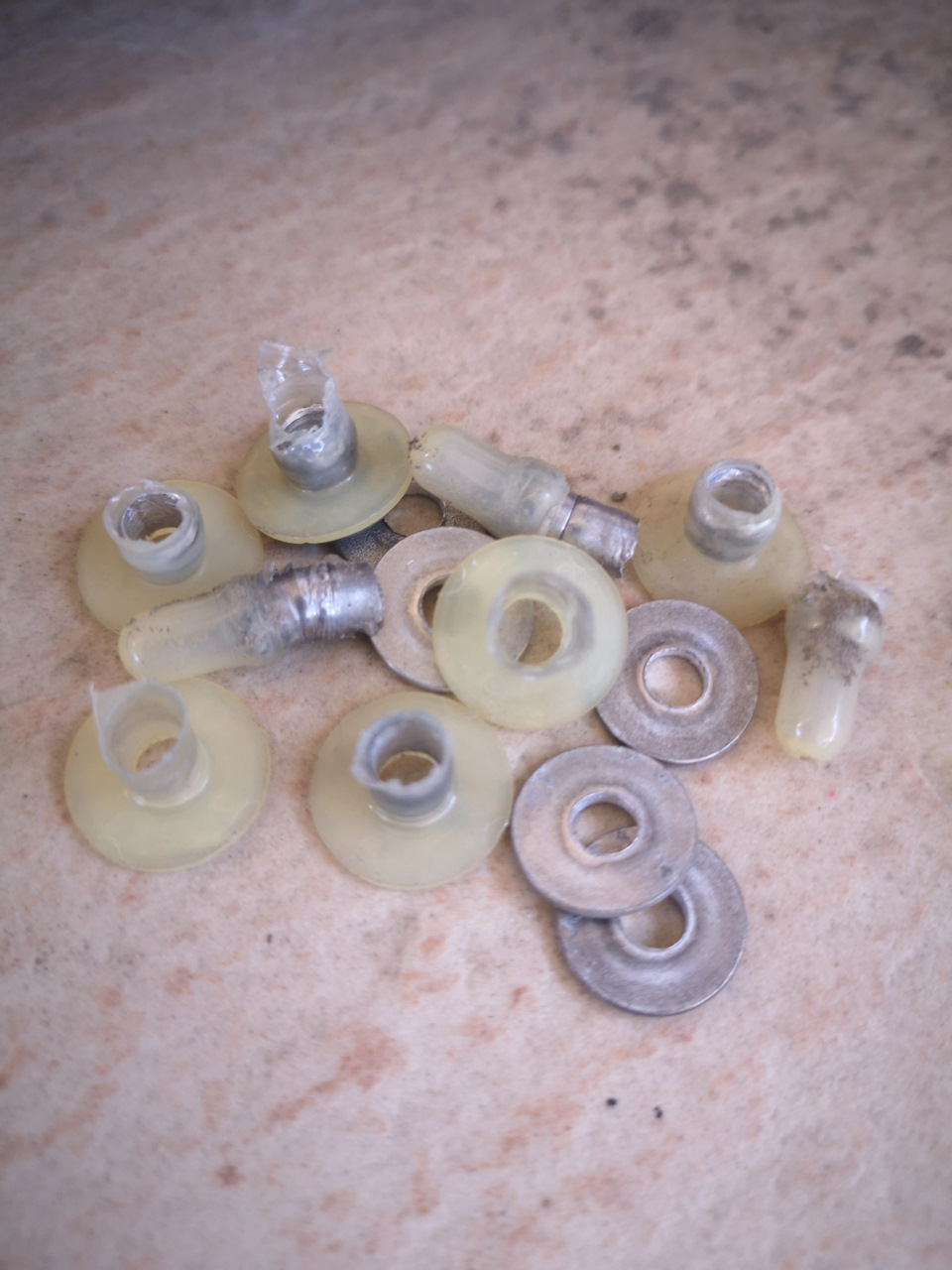 9026905034 КЛИПСА КРЕПЕЖНАЯ 845 TOYOTA LEXUS | Запчасти на DRIVE2