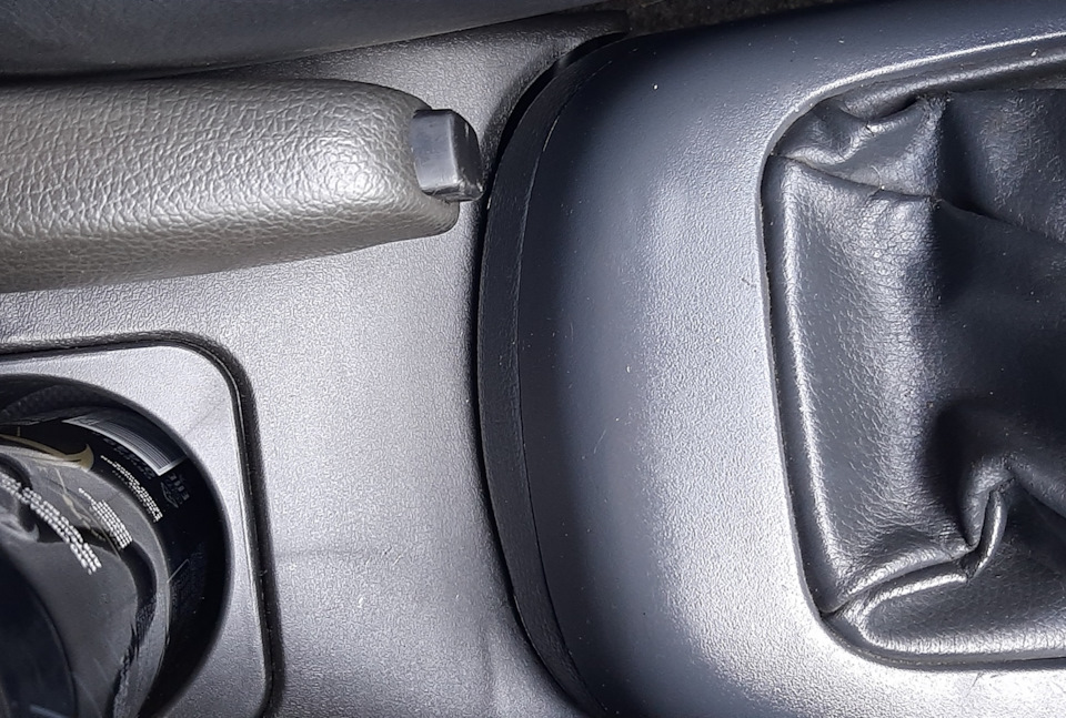 Подлокотник-бар для Daewoo — Daewoo Nexia, 1,5 л, 2006 года | тюнинг ...