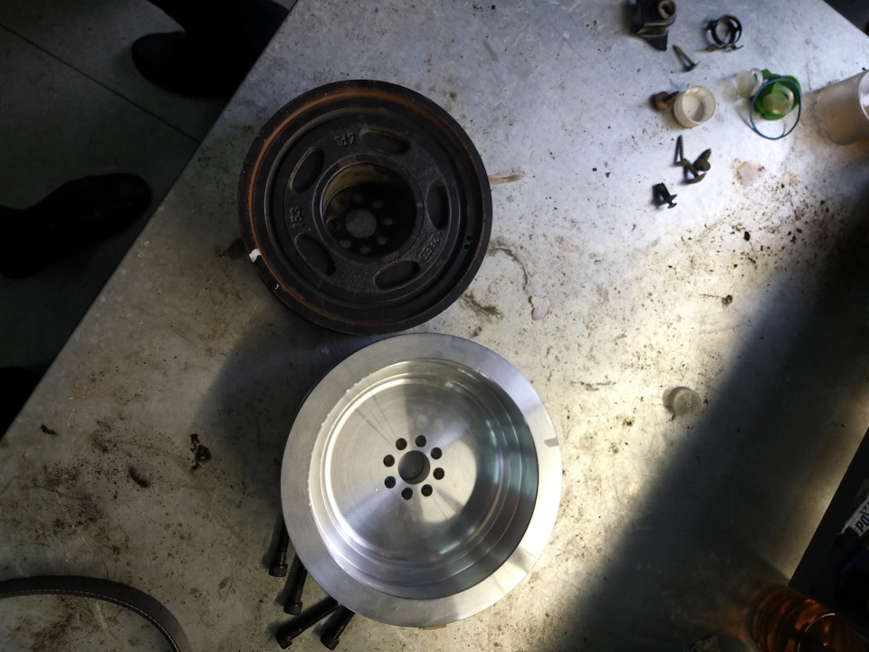 Нижний шкив, 188 мм — Audi A8 (D4), 3 л, 2011 года | тюнинг | DRIVE2