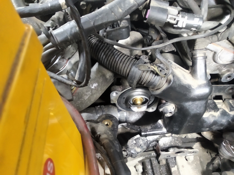 Замена термостата Санта фе -2 — Hyundai Santa Fe (2G), 2,7 л, 2006 года ...