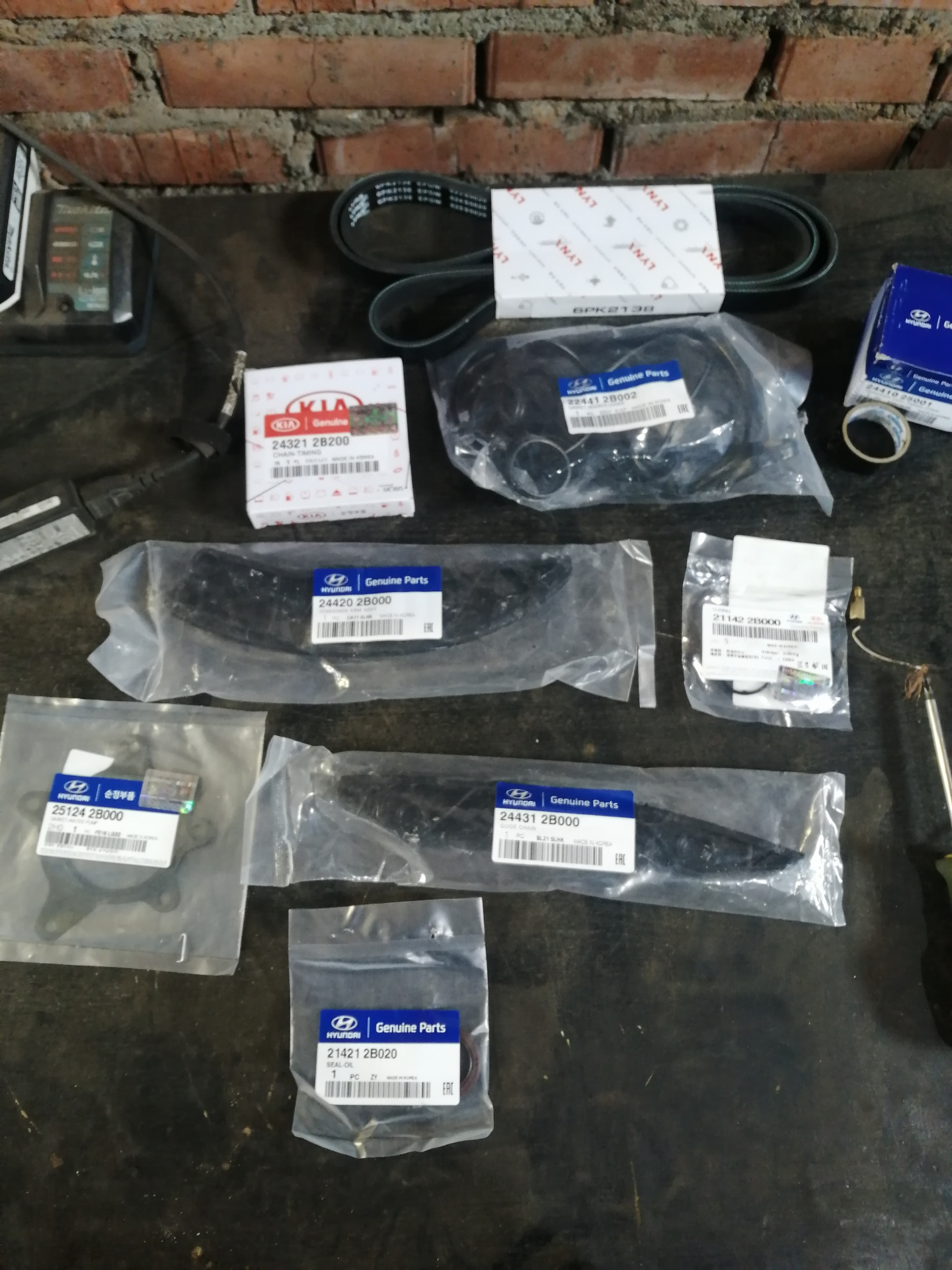 Замена цепи грм — KIA Cerato Koup (1G), 1,6 л, 2011 года | своими ...