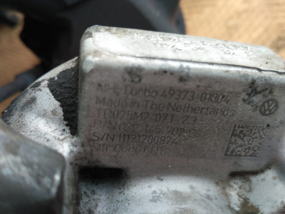 Турбина Volkswagen, Skoda 1.4T Саха 49373-01004 на Skoda Octavia A5 Mk2 ...