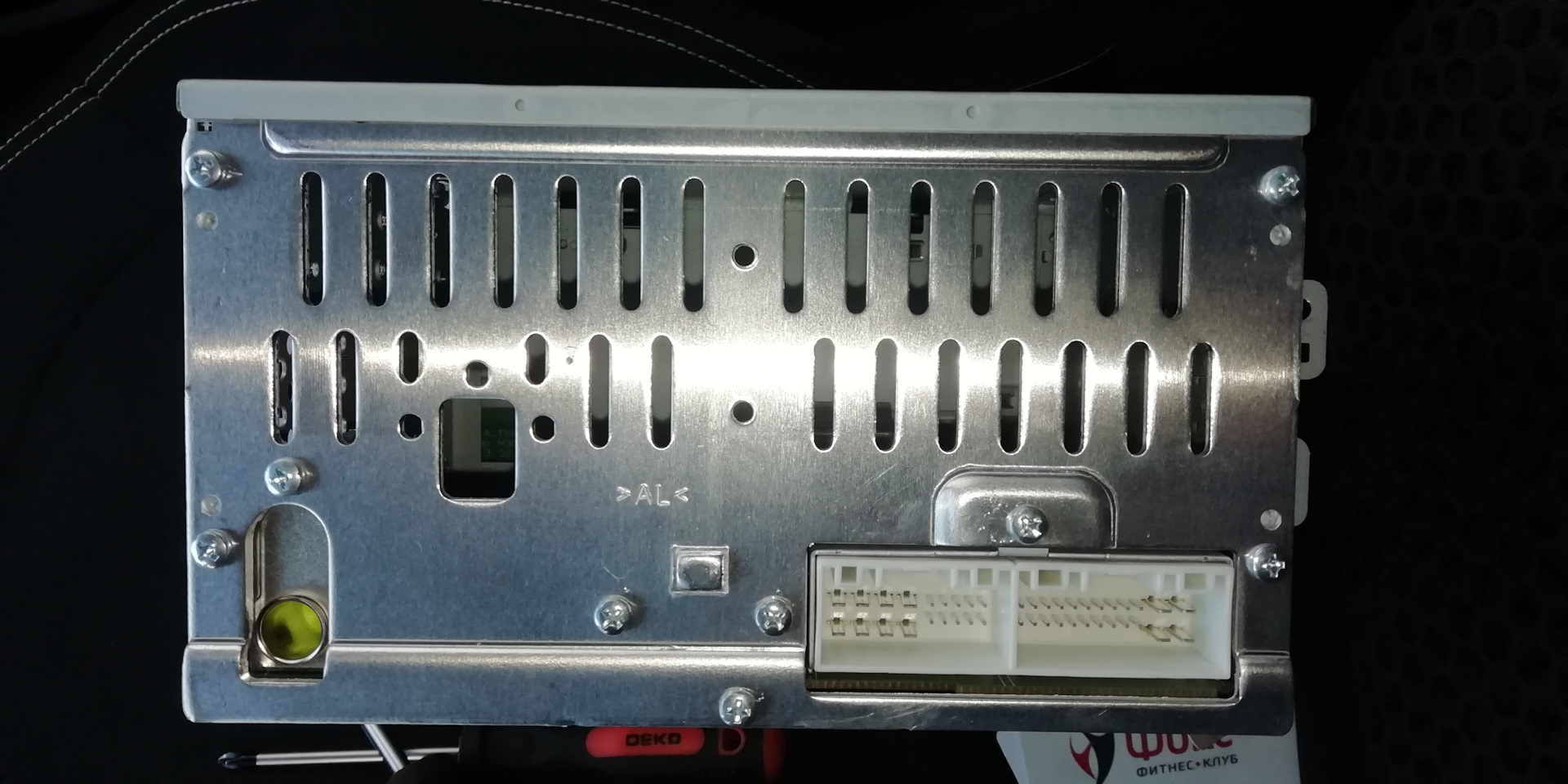 Замена штатной магнитолы на Киа Соул 2 (добавление hands free и круиз ...