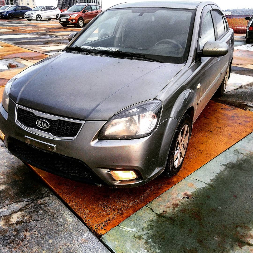 Ерунда — KIA Rio (2G), 1,4 л, 2010 года | стайлинг | DRIVE2