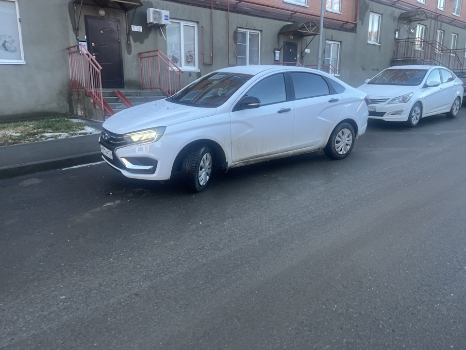 Тонировка — Lada Vesta (NG), 1,8 л, 2024 года | тюнинг | DRIVE2