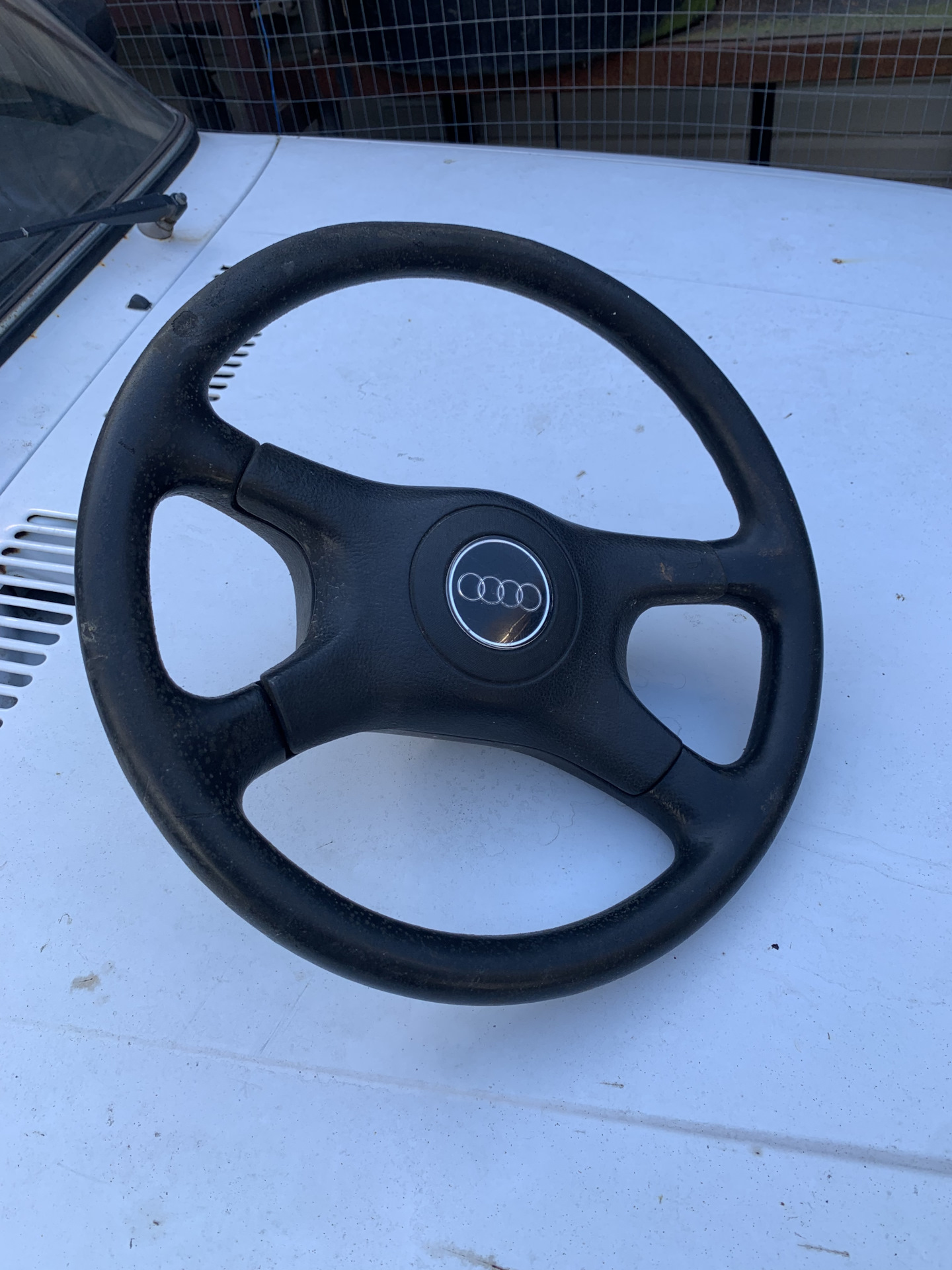 Странные люди и с чем их едят… опрос — Audi 80 B4 2 л 1993 года просто так Drive2