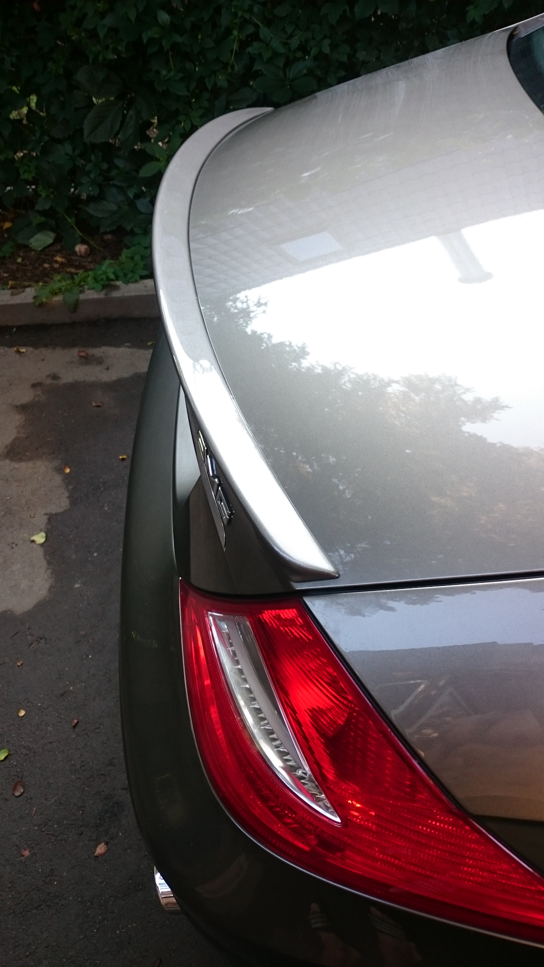 Установка спойлера AMG — Mercedes-Benz CLS (W219), 3 л, 2008 года | стайлинг | DRIVE2