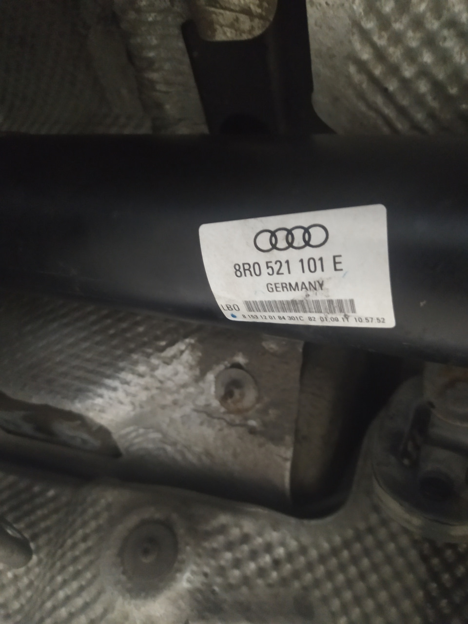 8R0521101E Кардан Audi Q5 3.0 TD VAG | Запчасти на DRIVE2