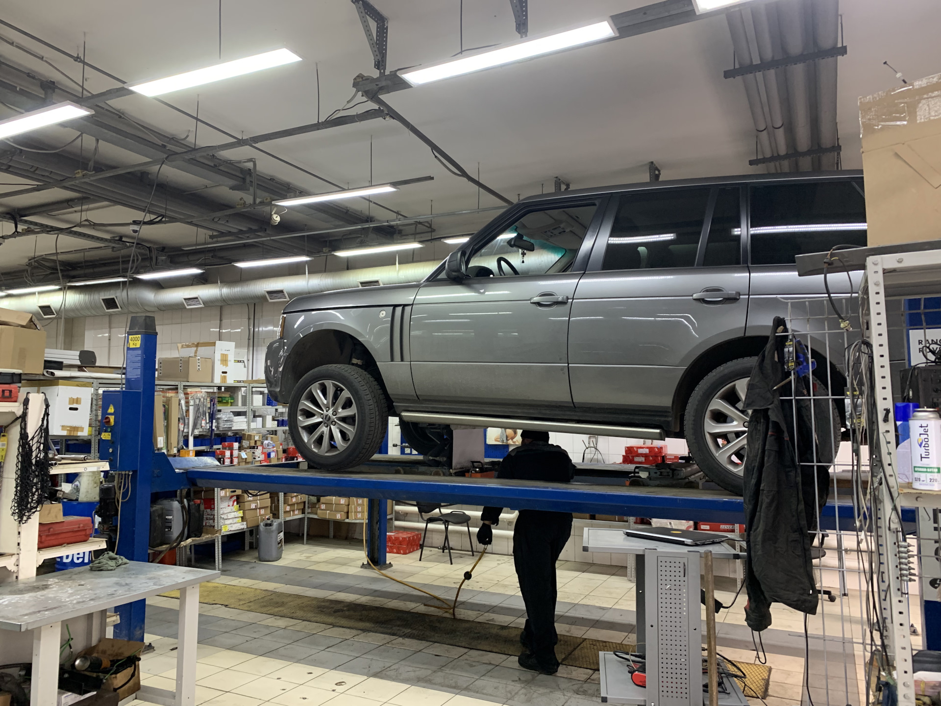 Передняя подвеска ТО — Land Rover Range Rover (3G), 4,2 л, 2008 года ...