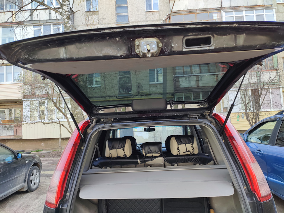 4. Замена амортизаторов крышки багажного отделения — Nissan X-Trail I ...