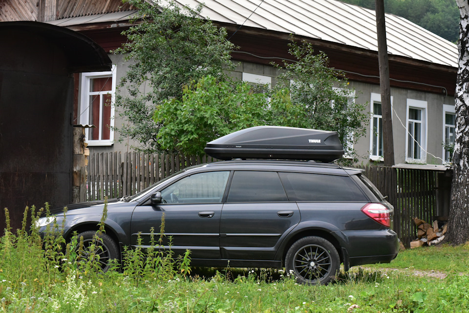 Thule Pacific М или Thule Touring M — Volkswagen Polo Sedan, 1,6 л ...