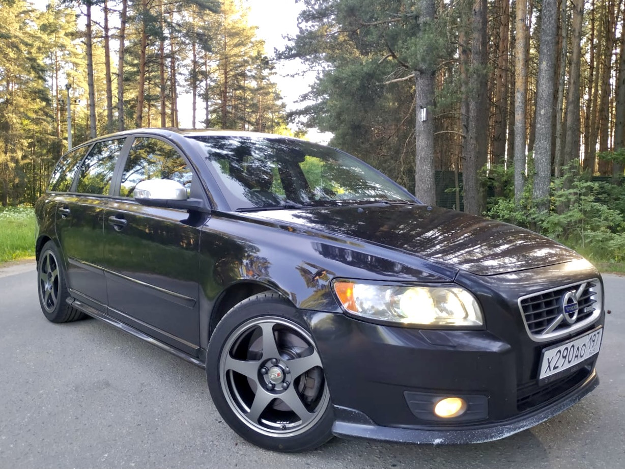 Кованые диски SLIK (не такие как у всех :) — Volvo V50, 2,5 л, 2008 года | тюнинг | DRIVE2