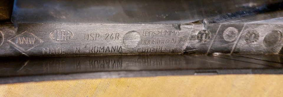 8200744759 Фонарь прав. RENAULT | Запчасти на DRIVE2