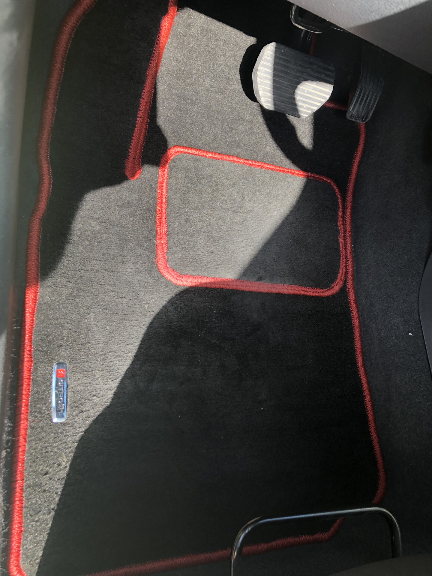 Автоковрики BigFoot — Citroen C2, 1,6 л, 2006 года | стайлинг | DRIVE2