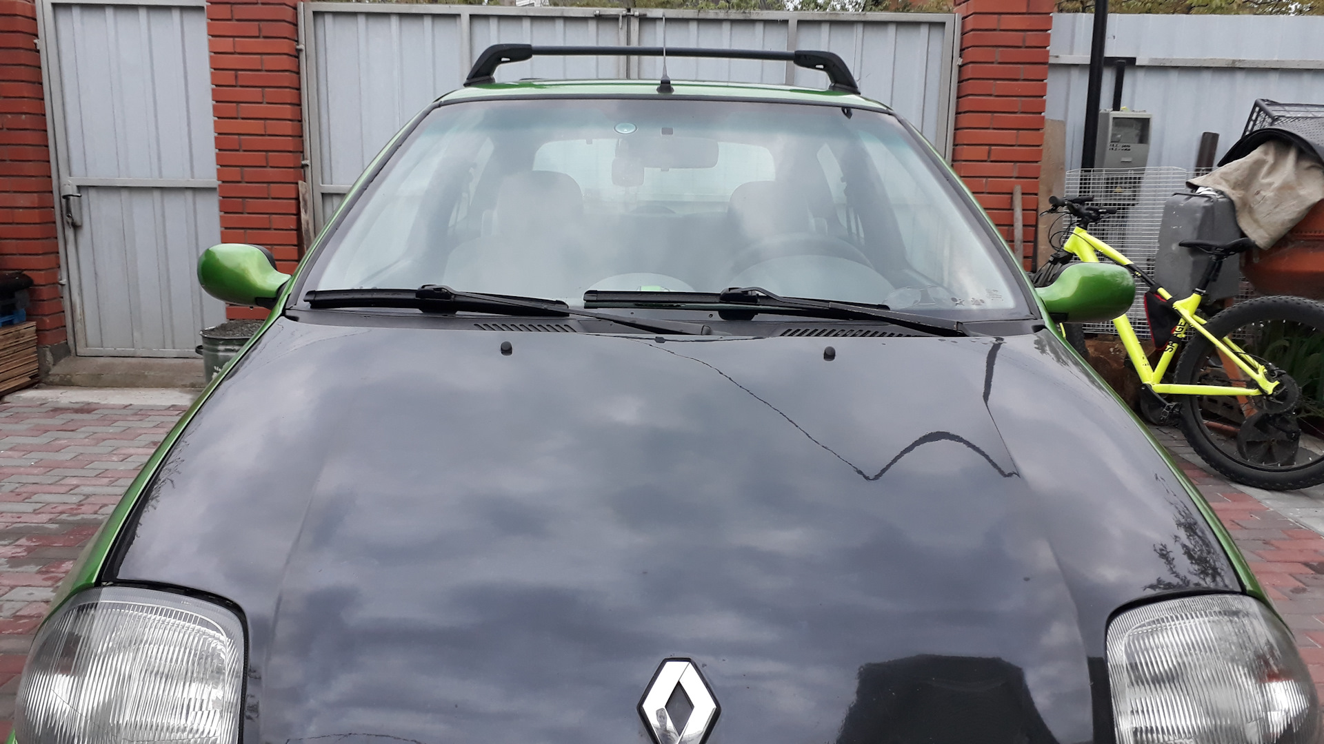 Поставил слывовый багажничег) — Renault Clio II, 1,6 л, 2000 года ...