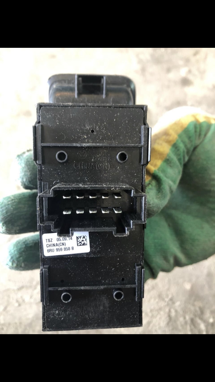 Нужна помощь) — Volkswagen Polo Sedan, 1,6 л, 2011 года | электроника ...