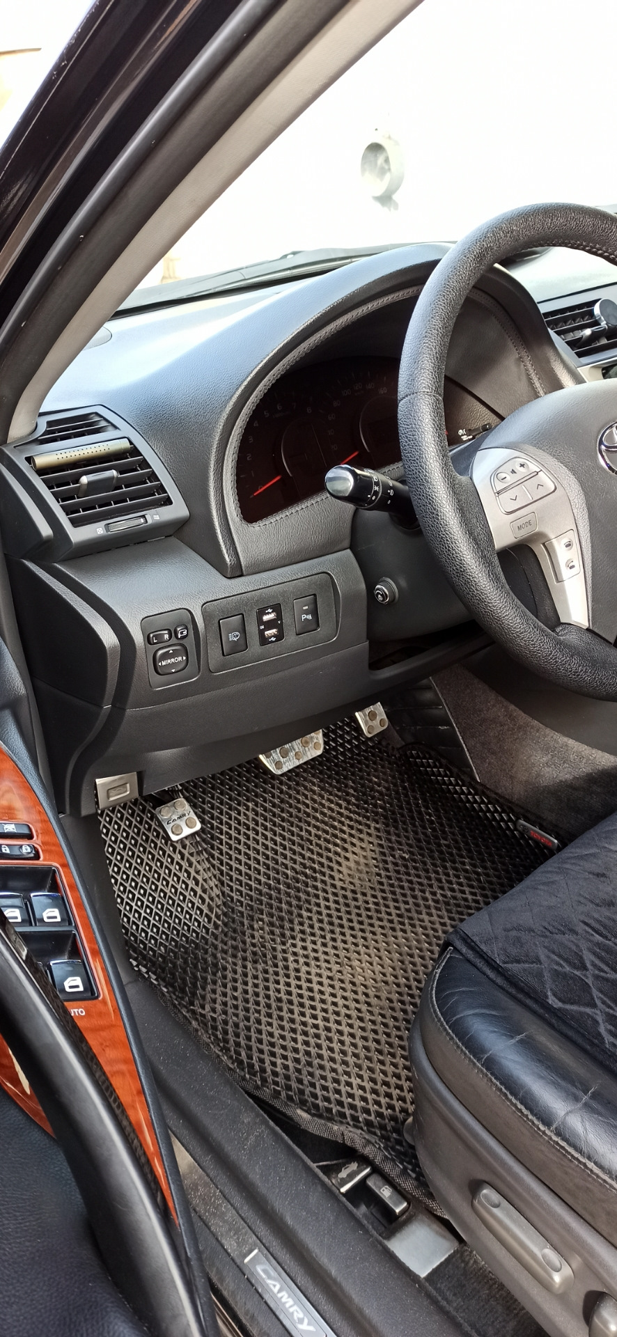 Подогрев руля+ перешив… — Toyota Camry (XV40), 2,4 л, 2011 года ...