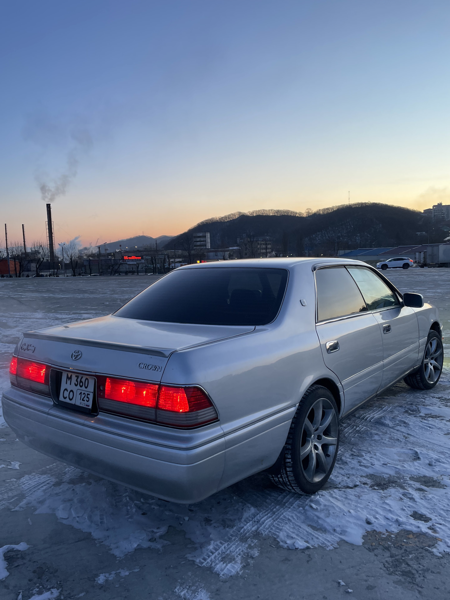 После мойки ДВС — Toyota Crown (S150), 2,5 л, 1998 года | плановое ТО | DRIVE2