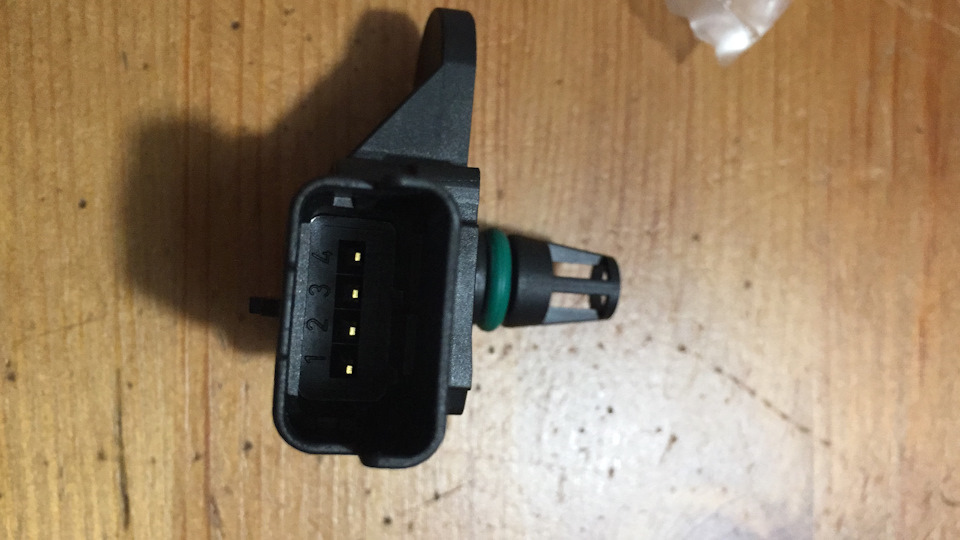 0261230136 Датчик давления и температуры BOSCH | Запчасти на DRIVE2