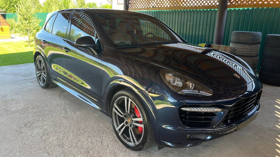 Немножко про комплектацию и сравнение с BMW X5 — Porsche Cayenne (2G) 958, 4,8 л, 2013 года ...